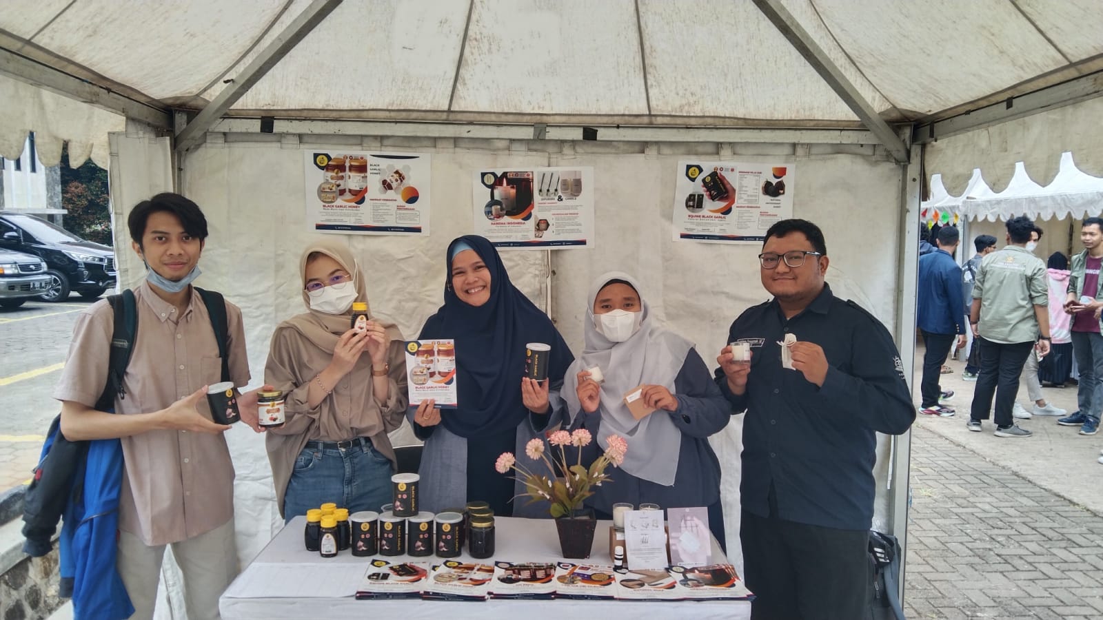 Pameran Produk Inovasi Laboratorium Produksi Teknologi Industri ...